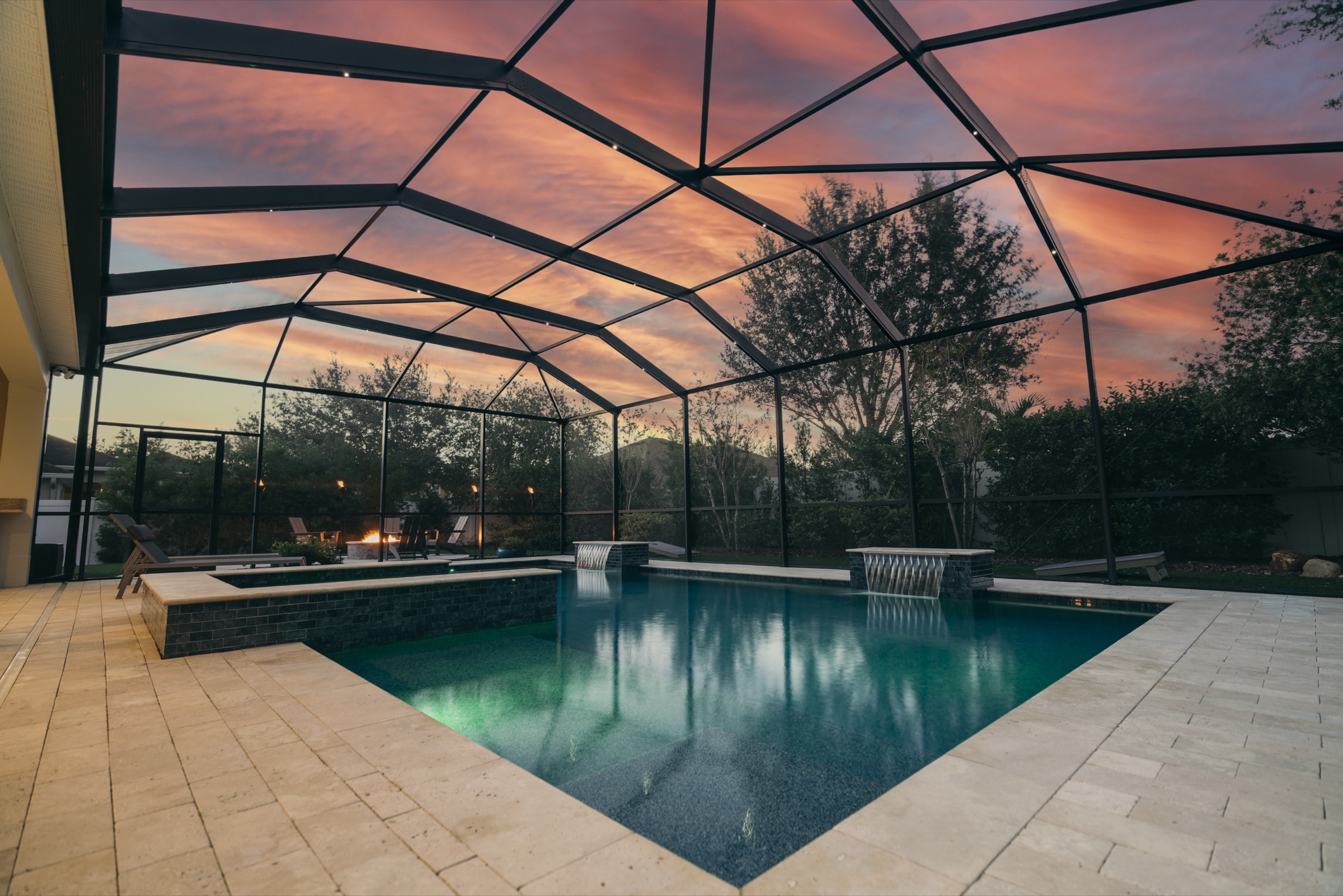 Custom Pool and Spa - Presidential Pools & Spas